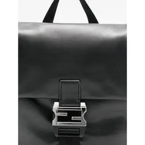 Fendi Shoulder Bags