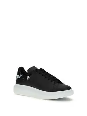 Alexander McQueen Oversize Sneakers - Black