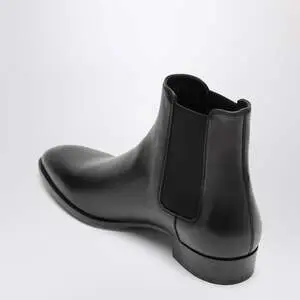 Saint Laurent Wyatt Leather Chelsea Boots