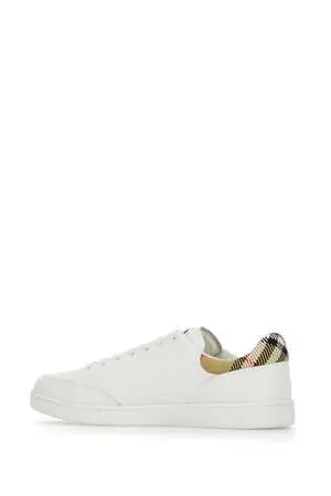 Burberry Shoes Sneakers - Multicolor