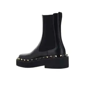 Valentino Garavani Rockstud M-way Ankle Boots