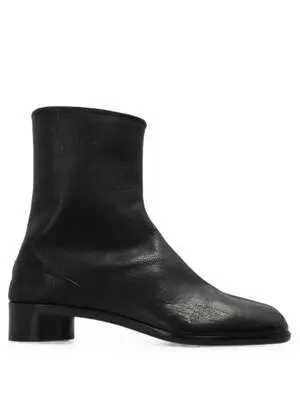 MAISON MARGIELA Tabi Ankle Boot - Black