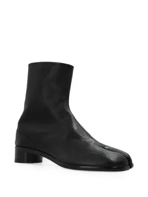 MAISON MARGIELA Leather Tabi Ankle Boot - Black
