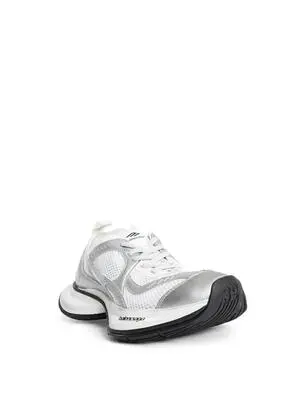 Balenciaga Circuit Ultra-lightweight Sneakers - White