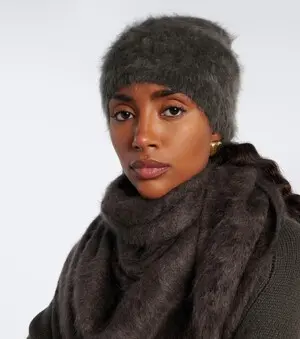LISA YANG Brushed Cashmere Beanie