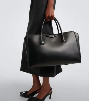 Givenchy Antigona Medium Leather Tote Bag - Brown