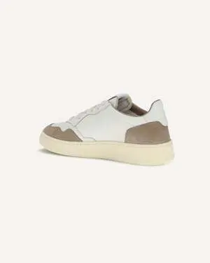 AUTRY Medalist Low Sneakers