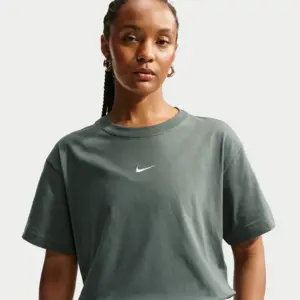 Nike Sportswear Classic Oversized T-shirt