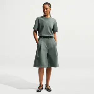 Nike Sportswear Classic Oversized T-shirt