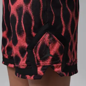 JORDAN Sport 4" Diamond Shorts