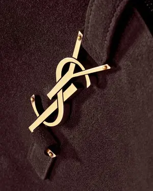 Saint Laurent Le 5 À 7 Supple Large Suede Shoulder Bag - Arab