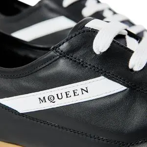 Alexander McQueen Gumsole Casual Sneakers