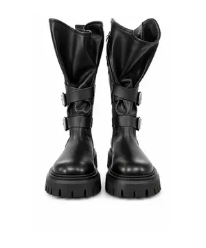 ANDREA MONTELPARE Round-toe Boots