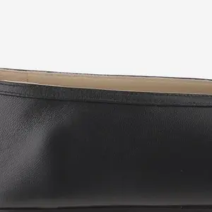 Le Monde Beryl Tapered Toe Leather Flat Shoes