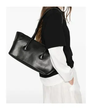 MARGESHERWOOD Zippered Shoulder Bag