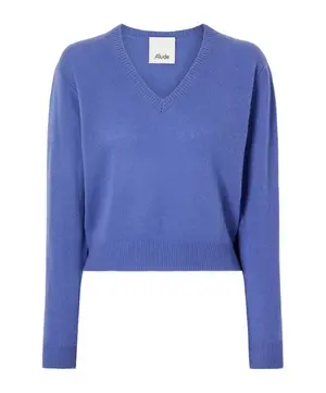 ALLUDE V-neck Fitted Knit Sweater