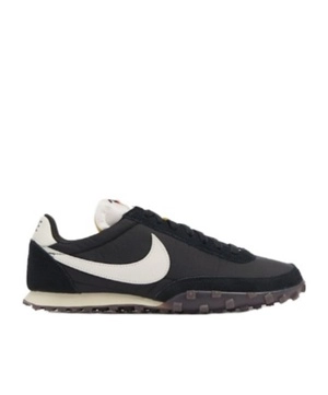 Nike Low-top Sneakers With Chunky Sole - Black