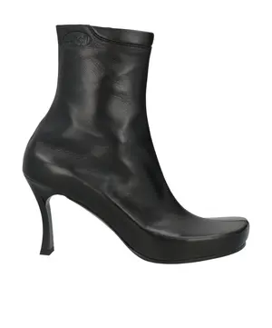 Balenciaga Solid Color Ankle Boots - Black