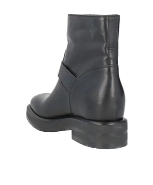 Chloé Minimal Riding Ankle Boots