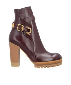 Chloé Minimalist Leather Shoes