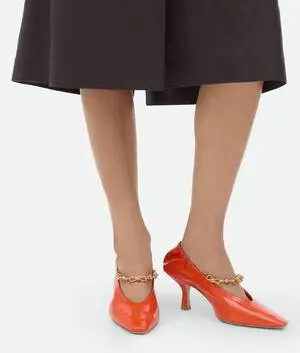 Bottega Veneta Sharp Chain Pump