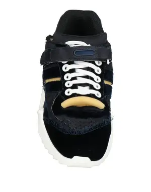 MAISON MARGIELA Minimalist Solid Color Low-top Sneakers