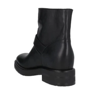 Chloé Round-toe Low-heel Ankle Boots