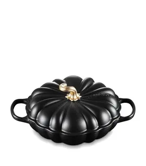 LE CREUSET Cast Iron Pumpkin Shallow Casserole Dish