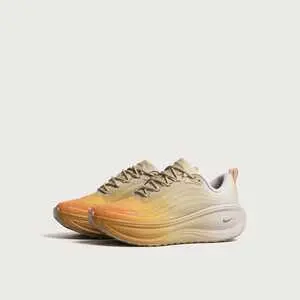 Nike Vomero Plus Cheat Day Sp Sneaker - Brown