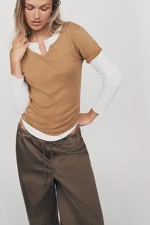 PILCRO Notched Tee Camel