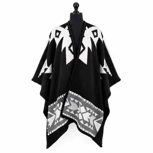 BELLA SOUL Navajo Reversible Poncho - Black/white/grey