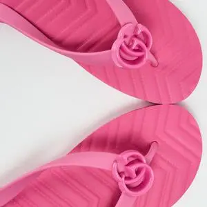 Gucci Solid Flat Sandals