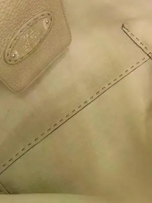 Fendi 2000-2010 Medium Leather Selleria Carla Tote Bag