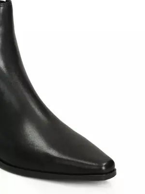 STRATEGIA SHOES Pointed-toe Ankle Boots - Black
