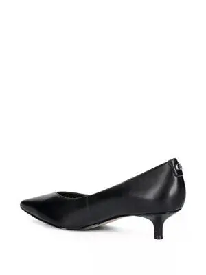 Guess Casen Pumps