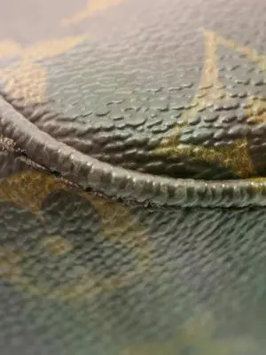 LOUIS VUITTON Gm Looping Monogram Shoulder Bag