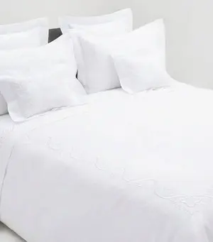 Loretta Caponi Cotton Art Deco Super King Duvet Cover - White