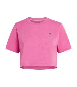 On Train Flex Crop T-shirt - Pink