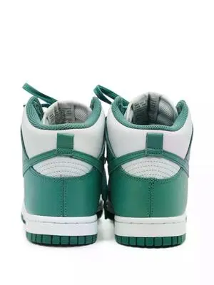 Nike High-top Sneakers - Green