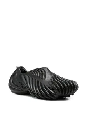 ALIVEFORM Armis Low Sneakers