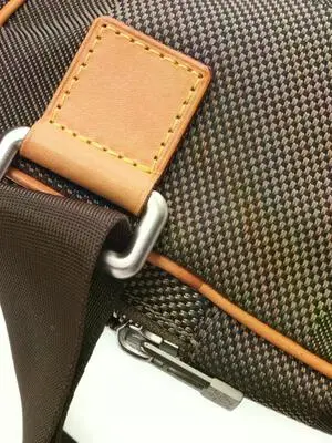 LOUIS VUITTON 2012 Acrobat Damier Géant Terre Belt Bag