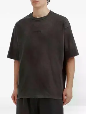 Izzue Logo-embroidered T-shirt