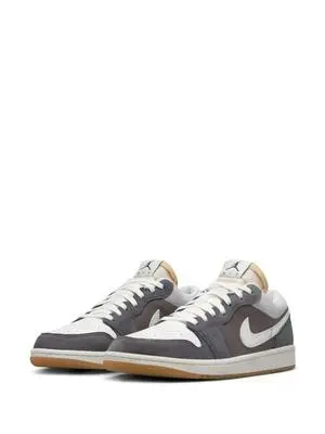 JORDAN Air 1 Low Sneakers - Grey