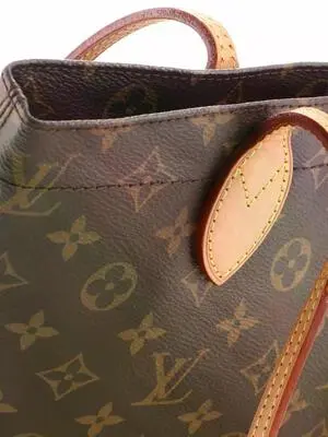 LOUIS VUITTON Monogram Canvas Carry It Tote Bag