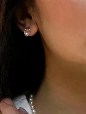 DOWER & HALL Open-circle Pearl Earrings