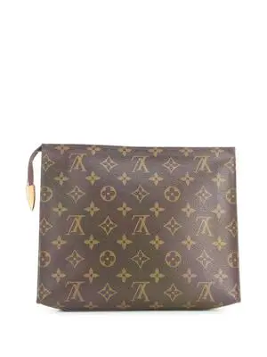 LOUIS VUITTON Toiletry Pouch Monogram Canvas 26 Clutch Bag - Brown