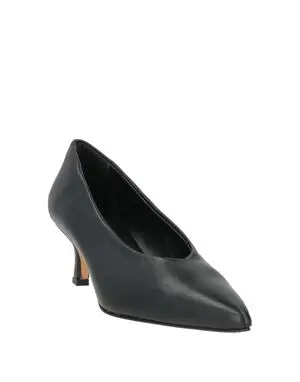 FABRIZIO CHINI Leather Pumps - Black