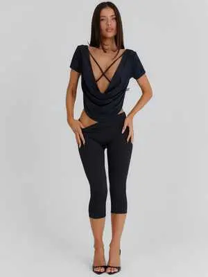 OUTCAST Summa Longline Top