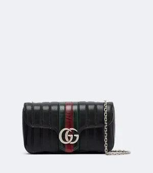 Gucci Gg Marmont Small Shoulder Bag - Black