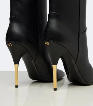 Valentino Garavani Vlogo Leather Over-the-knee Boots